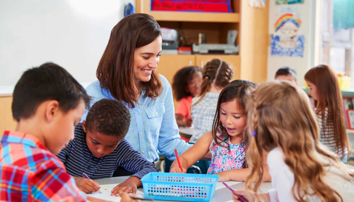 The Essential Role Of Paraprofessionals In Schools SHC The Essential Role Of Paraprofessionals In Schools SHC